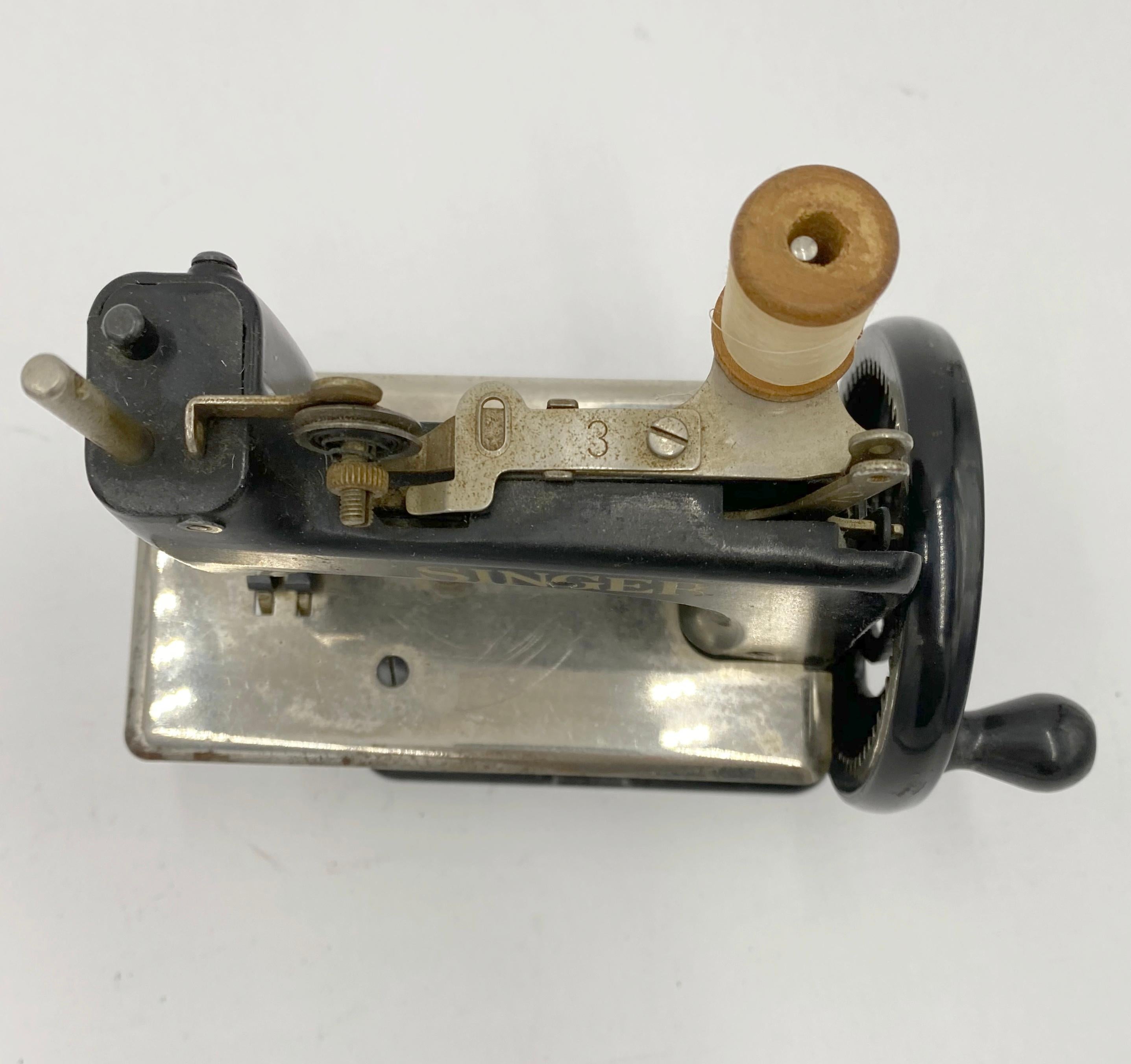 Antique Singer Model 20 Portable Sewing Machine Childrens For Sale at ...