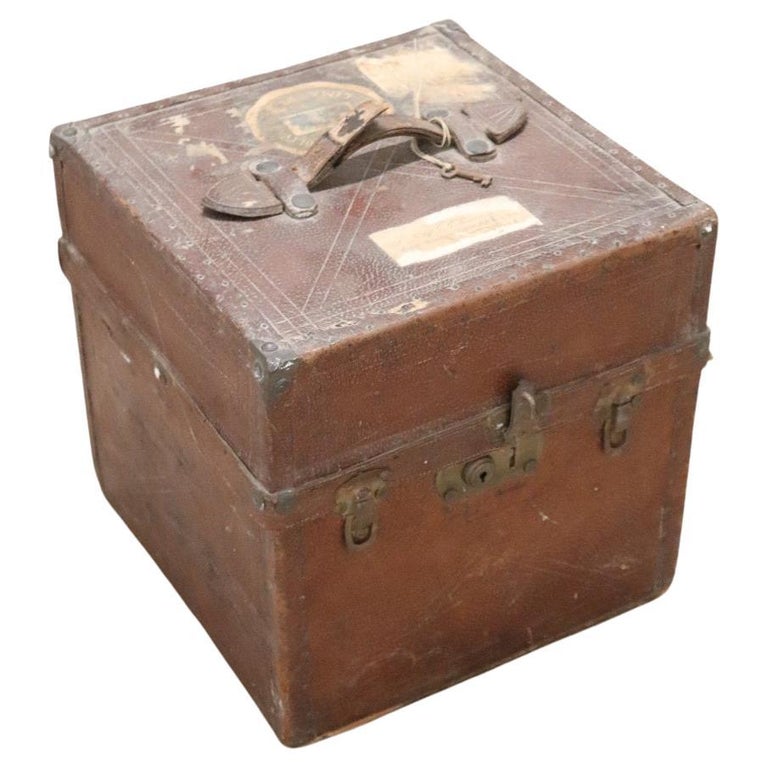 Antique Small Travel Trunk Belonged to Italian Secretary of State ...