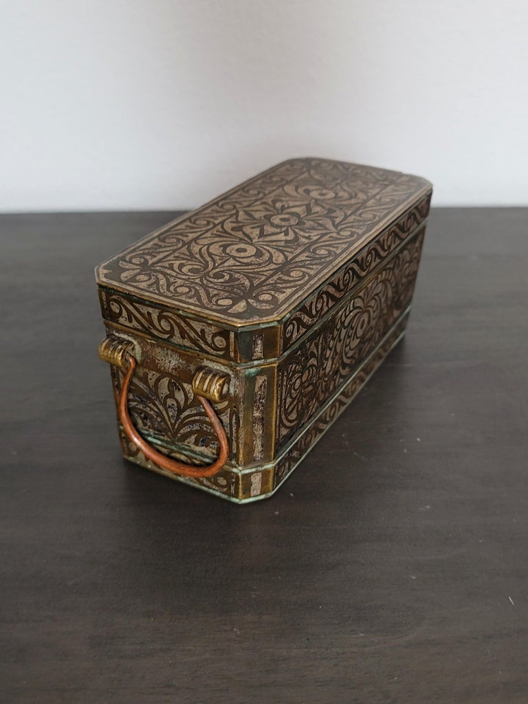 Antique Southeast Asian Filipino Maranao Silver Inlaid Brass Betel Nut ...