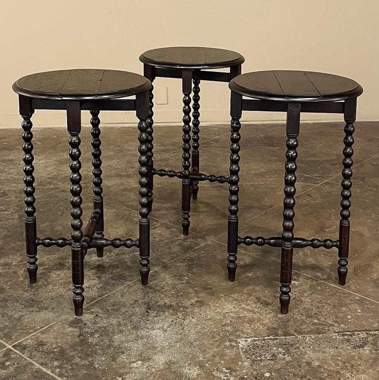 Antique Spool Leg Nesting Table Set For Sale at 1stDibs