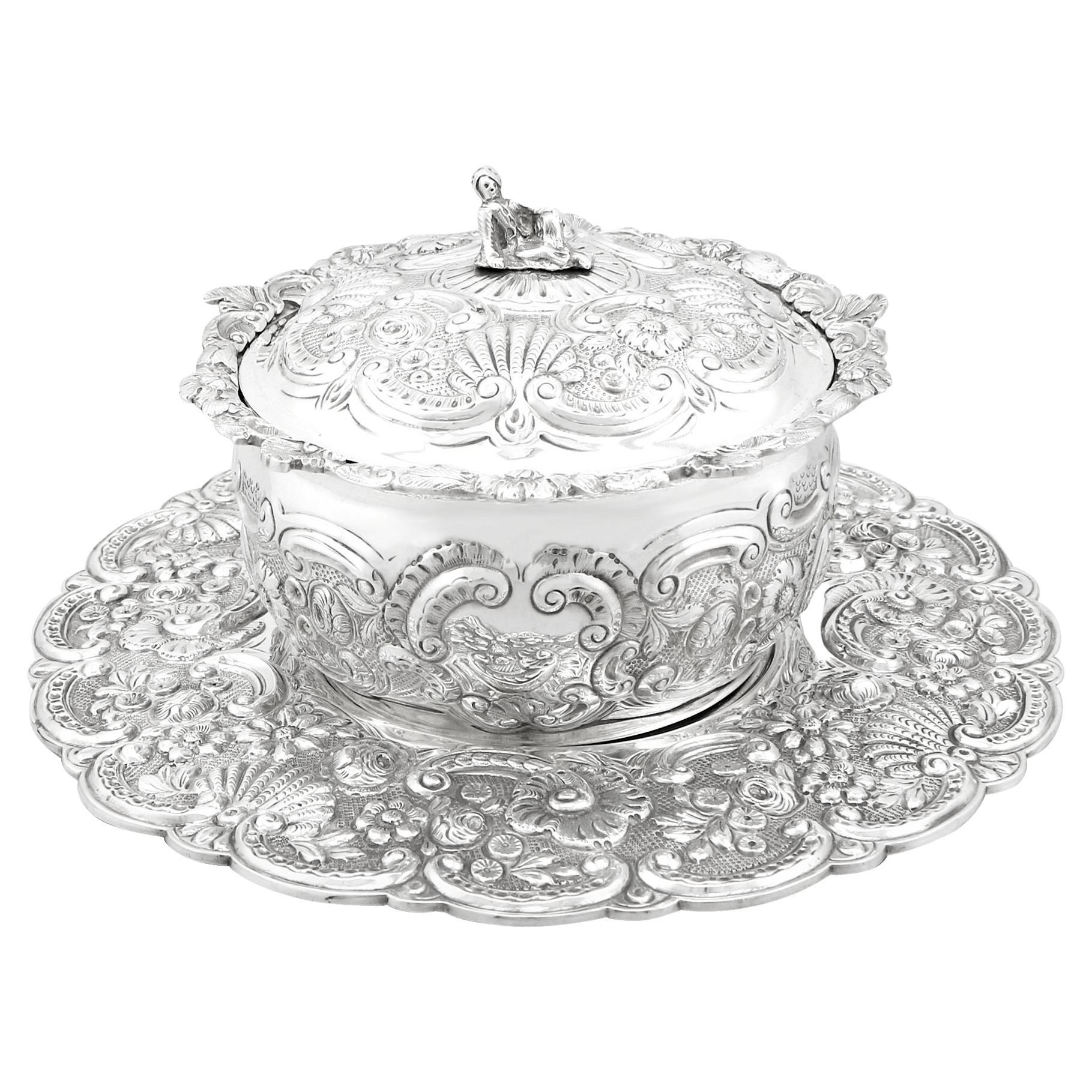 Sterling Silver Dish with Handles by Tane Orfebres For Sale at 1stDibs
