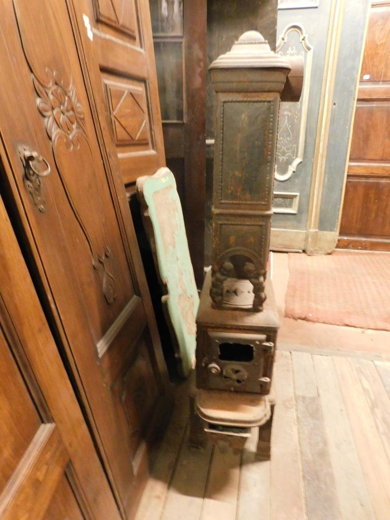 Antique Stove in Cast Iron, Wood-Burning, Decor on All Sides Cherubs ...