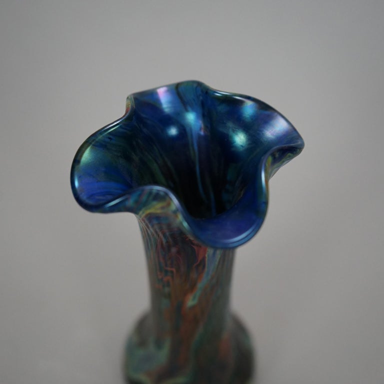 Antique Striated Ribble Art Glass Vase, Circa 1920 For Sale at 1stDibs