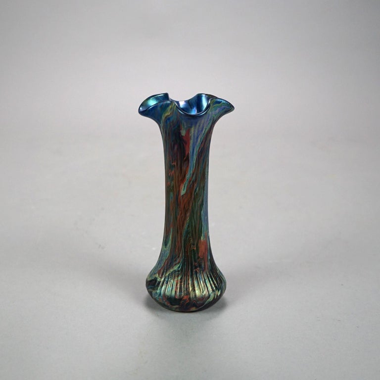 Antique Striated Ribble Art Glass Vase, Circa 1920 For Sale at 1stDibs