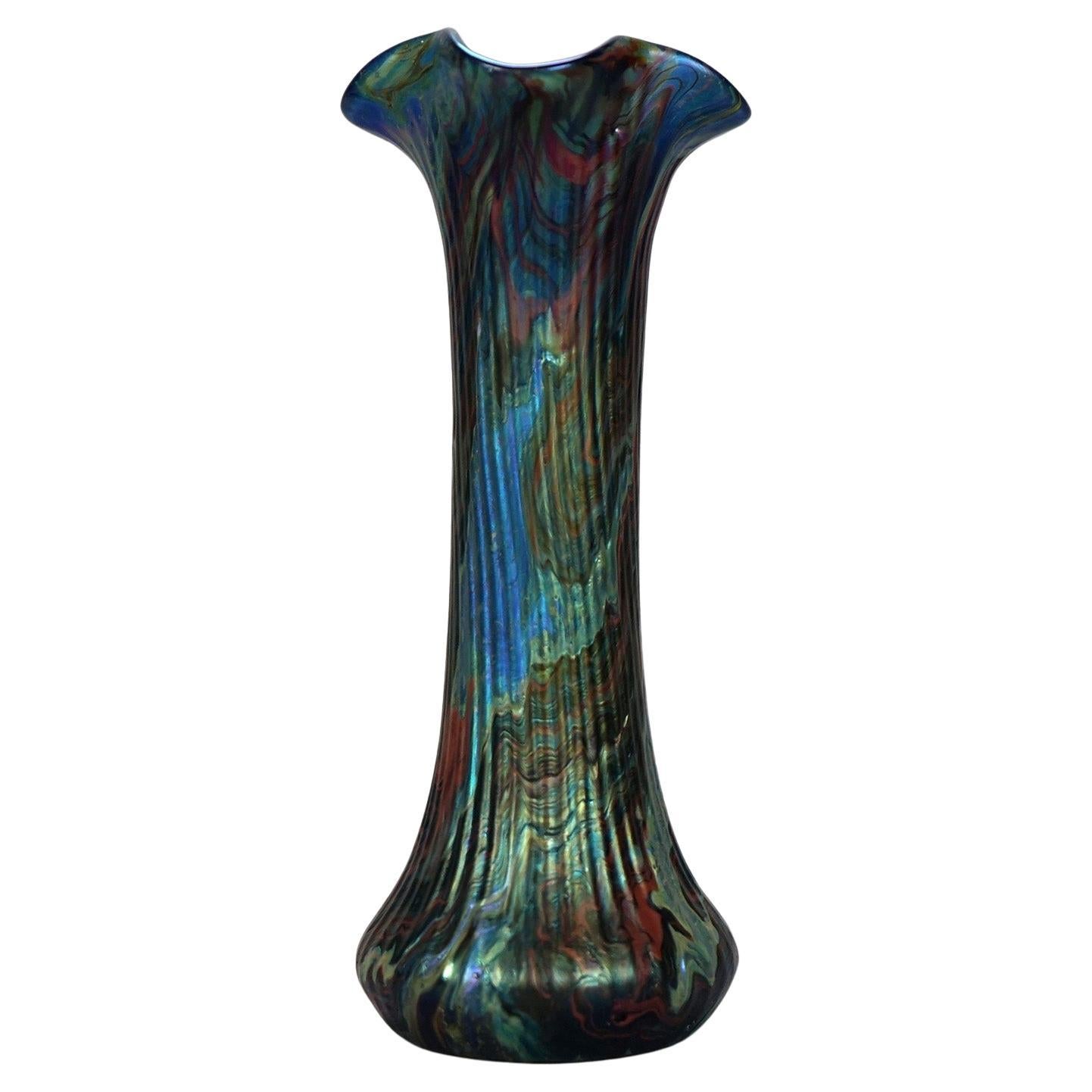Antique Striated Ribble Art Glass Vase, Circa 1920 For Sale at 1stDibs