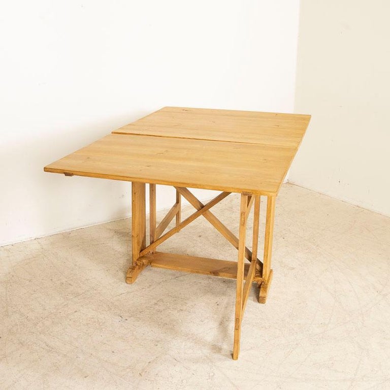 Antique Swedish Pine Gate Leg Drop Leaf Table For Sale at 1stDibs