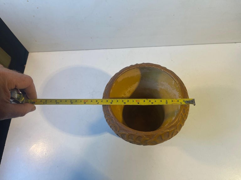 Antique Terracotta Gourd Vase Decorated with Squid Tentacles For Sale ...