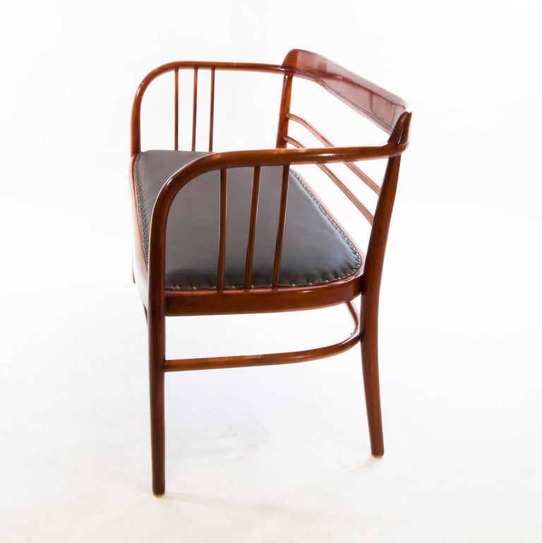 Antique Thonet Bentwood Bench B93 C Jugendstil For Sale at 1stDibs ...
