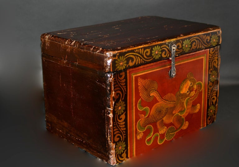 Antique Tibetan Foo Dog Box Hand Painted at 1stDibs
