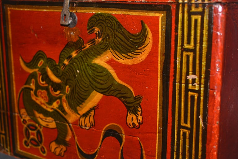 Antique Tibetan Hand Painted Foo Dog Box at 1stDibs