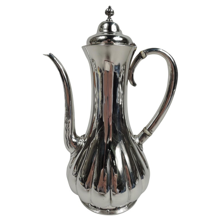 Kaffeekanne Aus Silber
