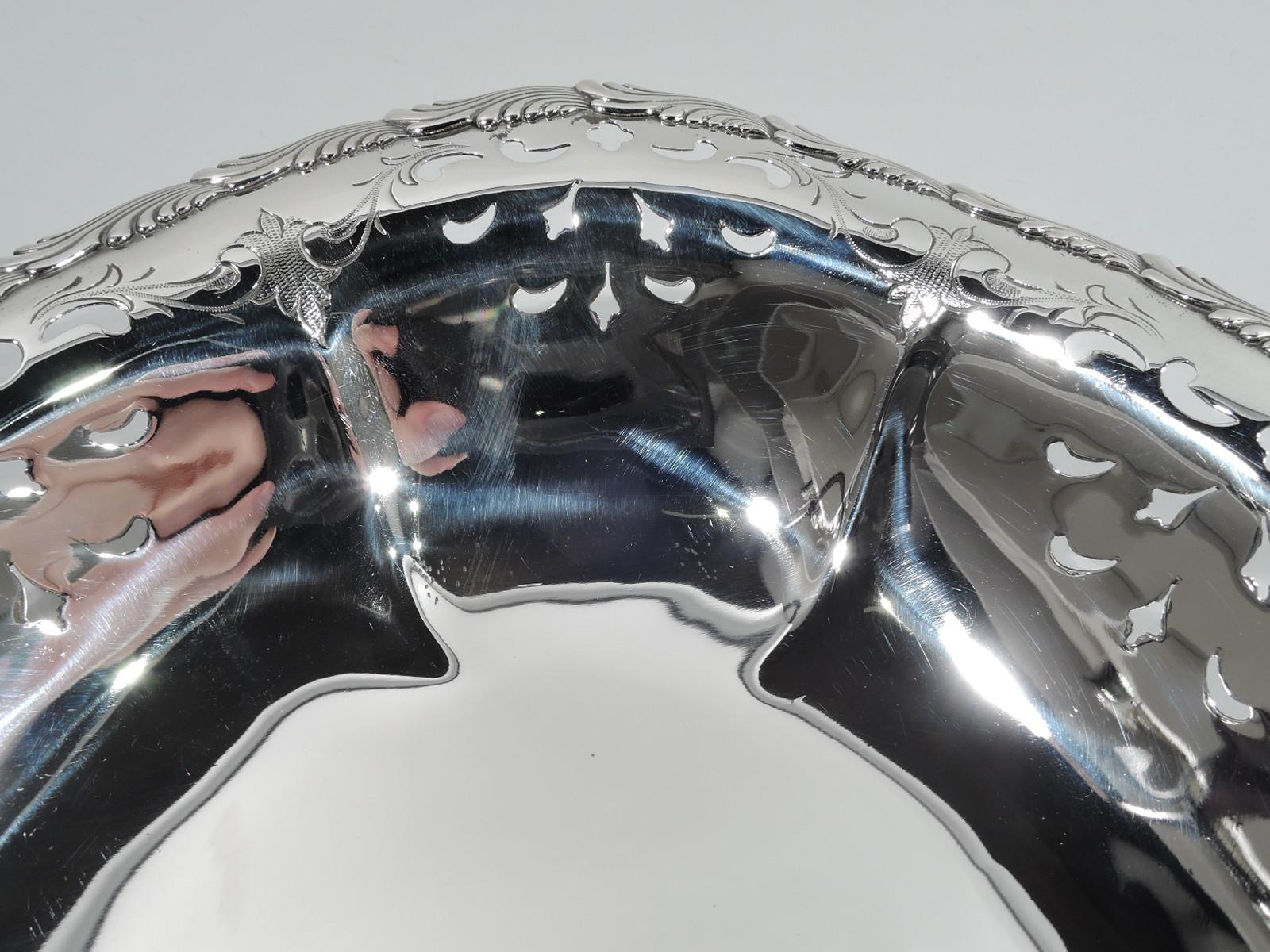 Antique Tiffany Wave Edge Sterling Silver Bread Tray For Sale at 1stDibs
