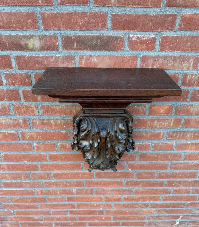 Antique and Top Quality Hand Carved Solid Oak Acanthus Leafs Wall ...