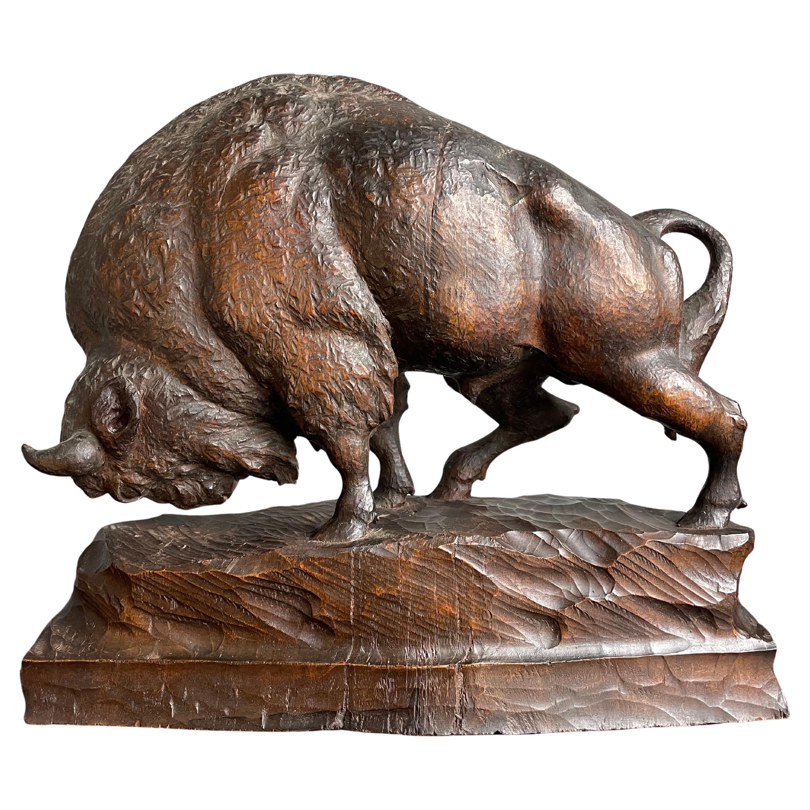Antique and Top Quality Hand Carved Wooden American Buffalo / Bison ...