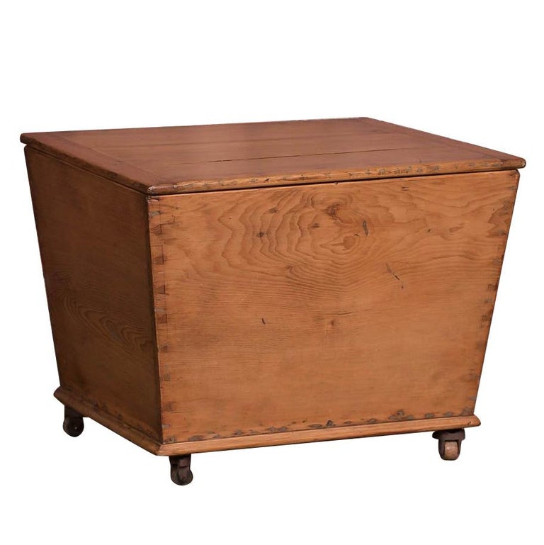 Antique Trapezoidal Pine Small Trunk or Box at 1stDibs