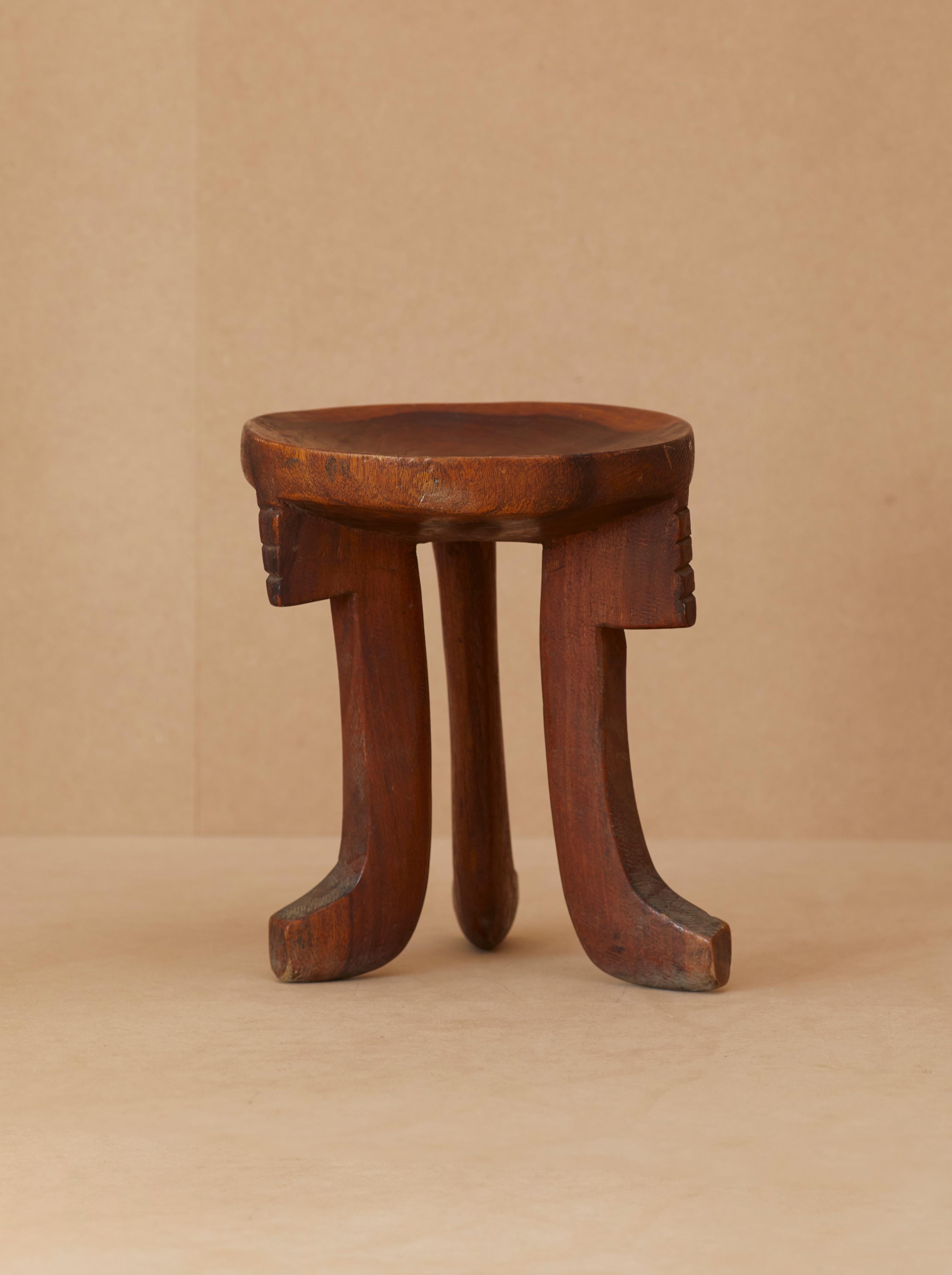 Antique tribal African (Ethiopia) wooden stool For Sale at 1stDibs