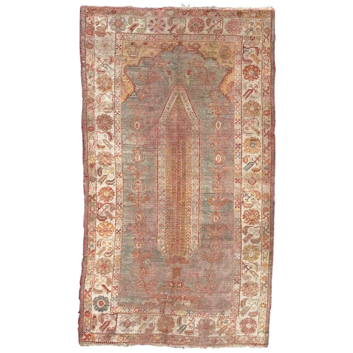 Antique Ushak carpet, Anatolia For Sale at 1stDibs