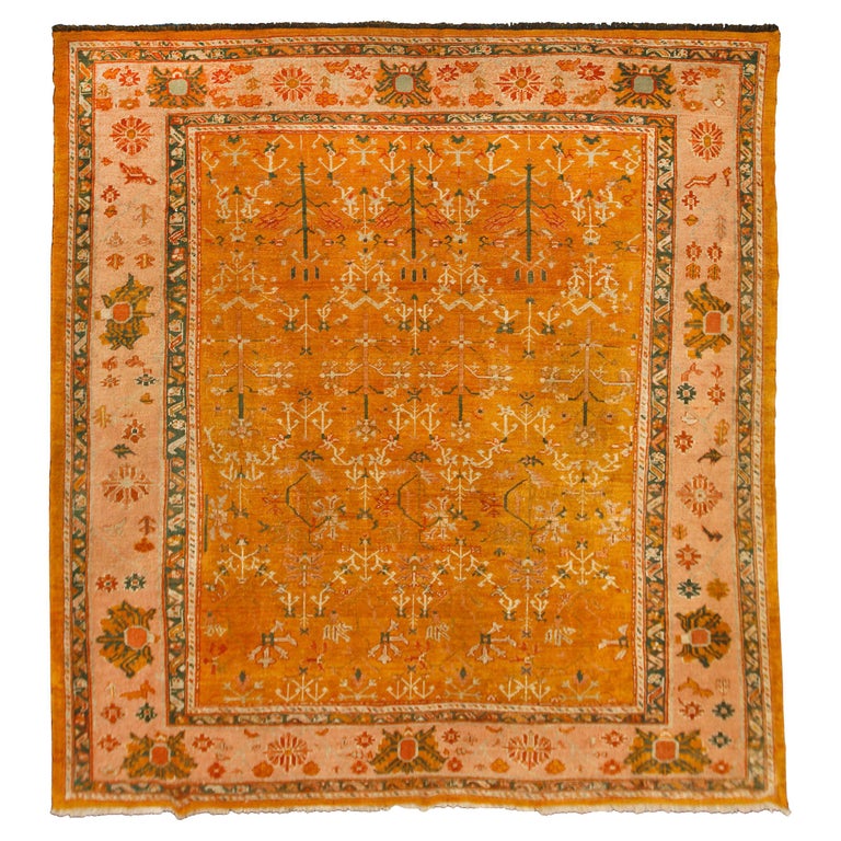 Antique Ushak Carpet, West Anatolia, Late 19th Century For Sale at 1stDibs