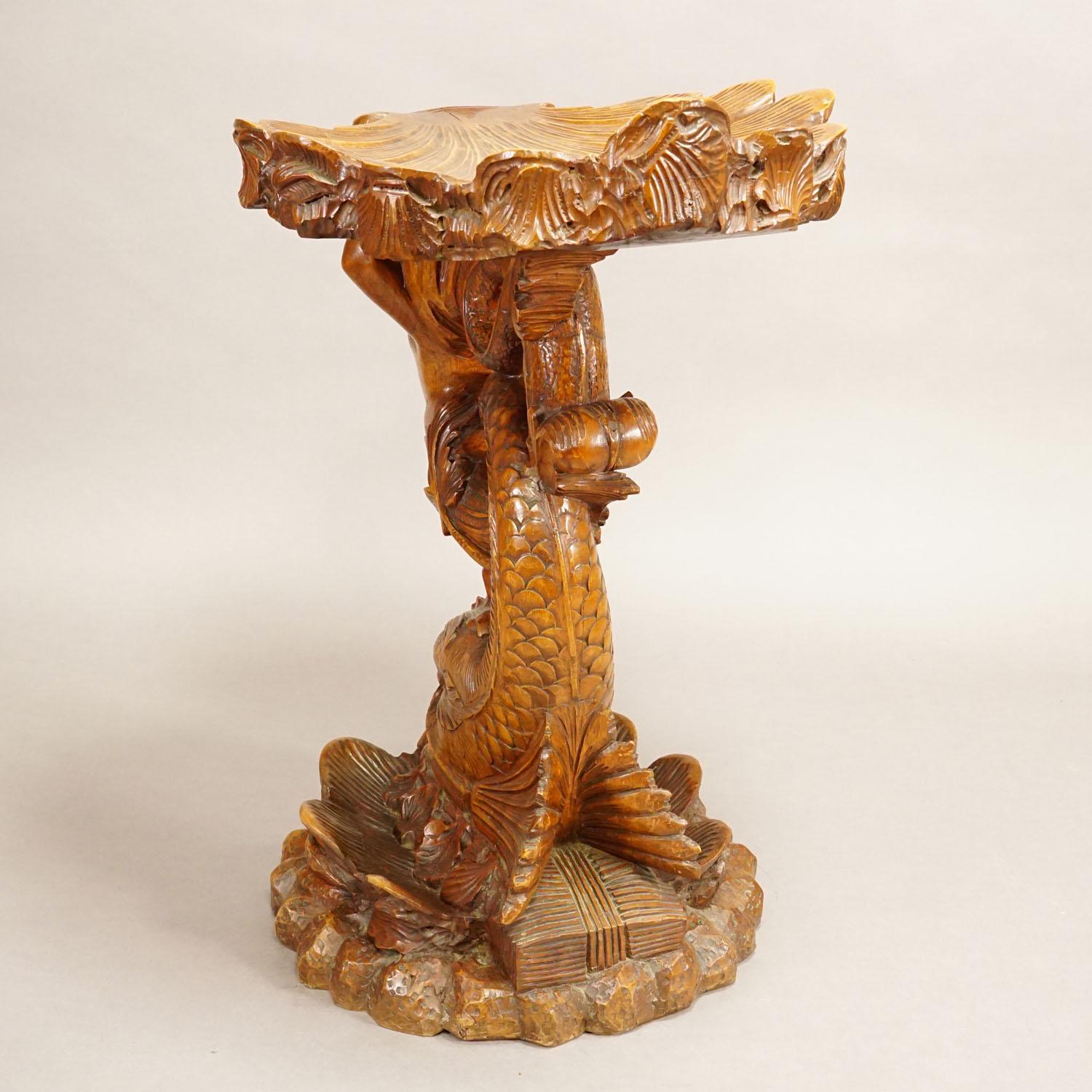Antique Venetian Carved Grotto Stool, Venice ca. 1890 For Sale at 1stDibs