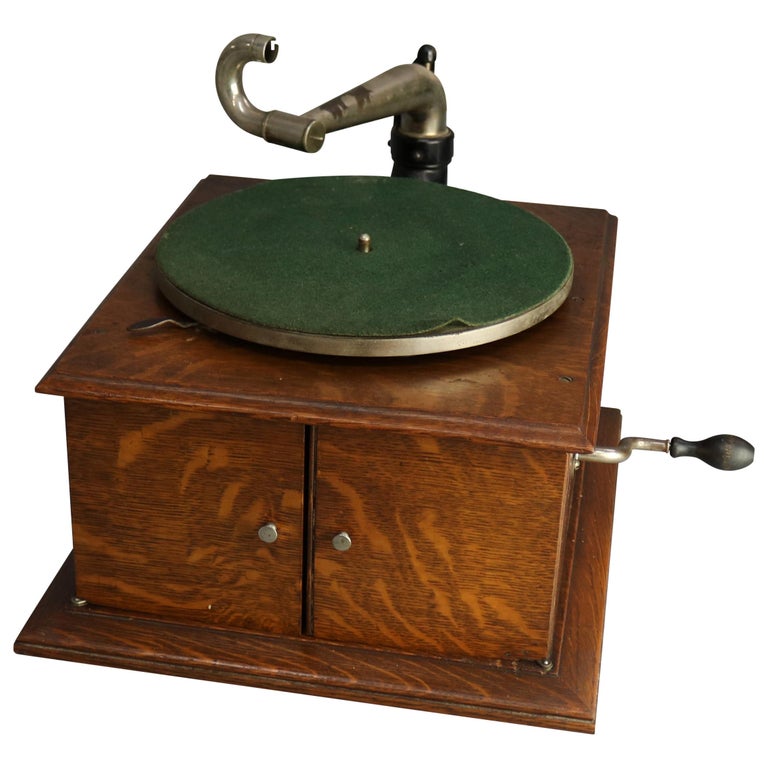 Antique Victor Victrola IV Oak Phonograph 'Missing Reproducer', Circa ...