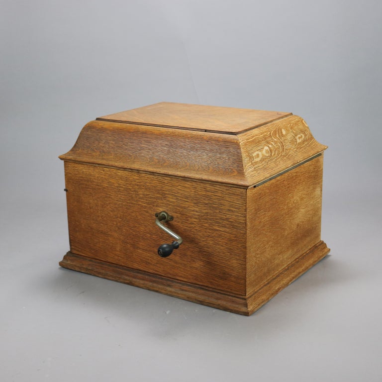 Antique Victor Victrola Oak Table Top Phonograph Circa 1910 at 1stDibs