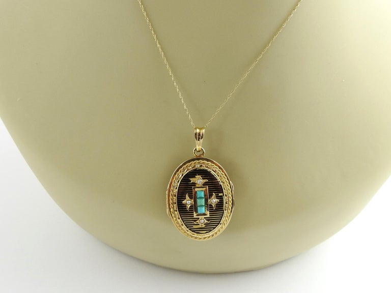 Antique Victorian 14 Karat Yellow Gold Mourning Hair Locket at 1stDibs