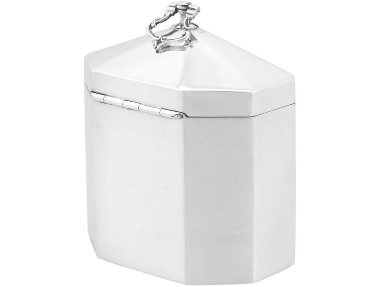 Antique Victorian 1899 Sterling Silver Tea Caddy by Edward Barnard and Sons Ltd For Sale at 1stDibs