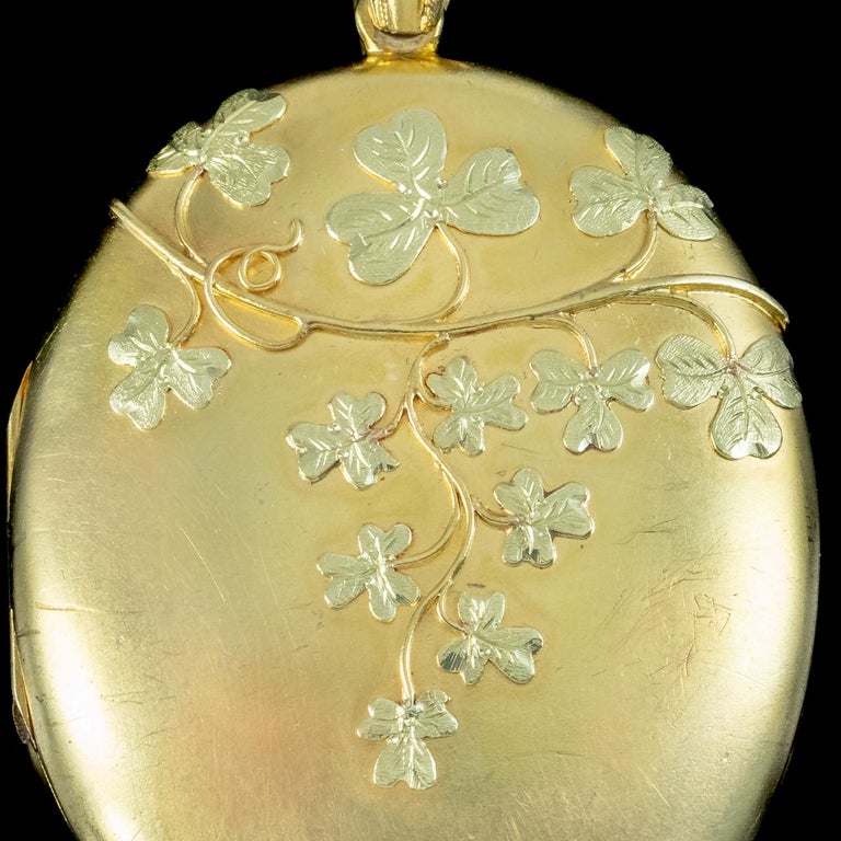 Antique Victorian 18ct Gold Clover Locket For Sale at 1stDibs