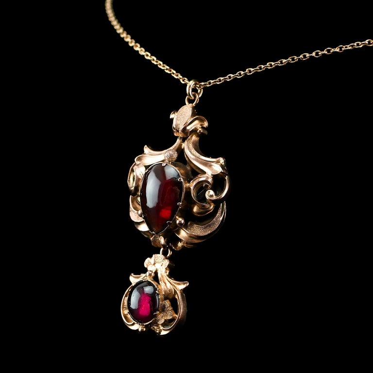 Antique Victorian 18k Gold Garnet Cabochon Necklace, C.1840 For Sale at ...