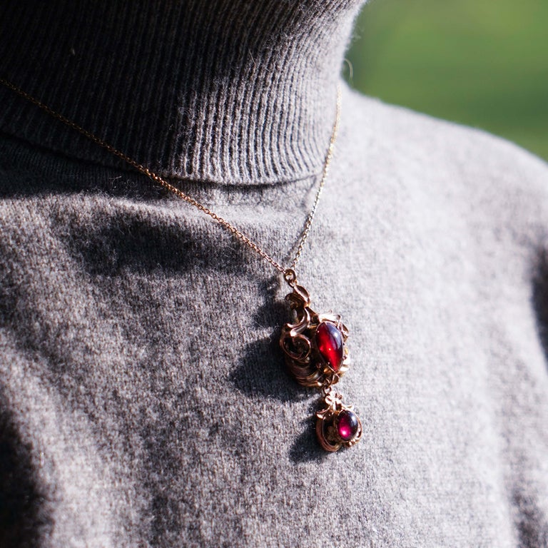 Antique Victorian 18k Gold Garnet Cabochon Necklace, C.1840 For Sale at ...