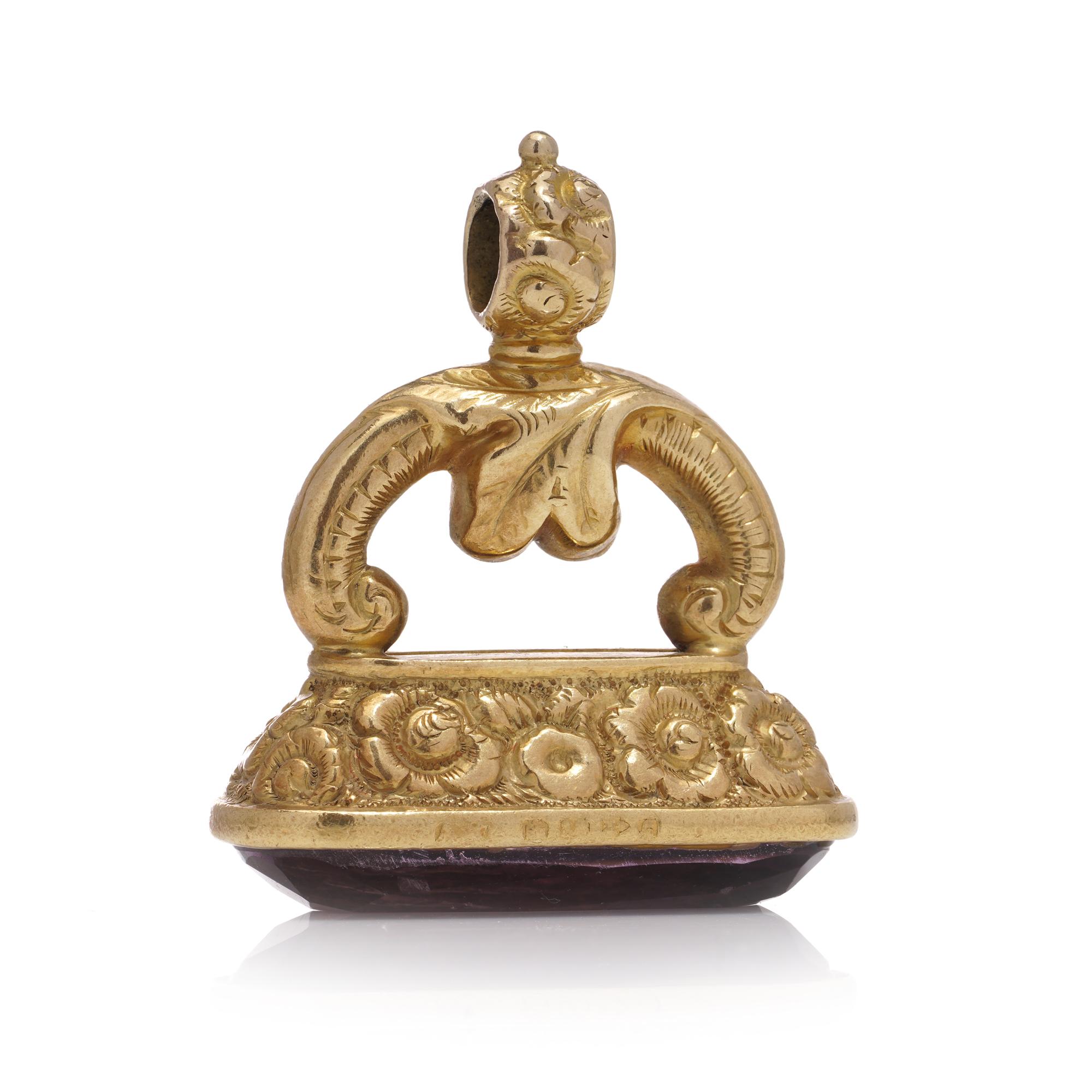 Antique Victorian 18kt Gold Amethyst Seal Fob Pendant For Sale at 1stDibs
