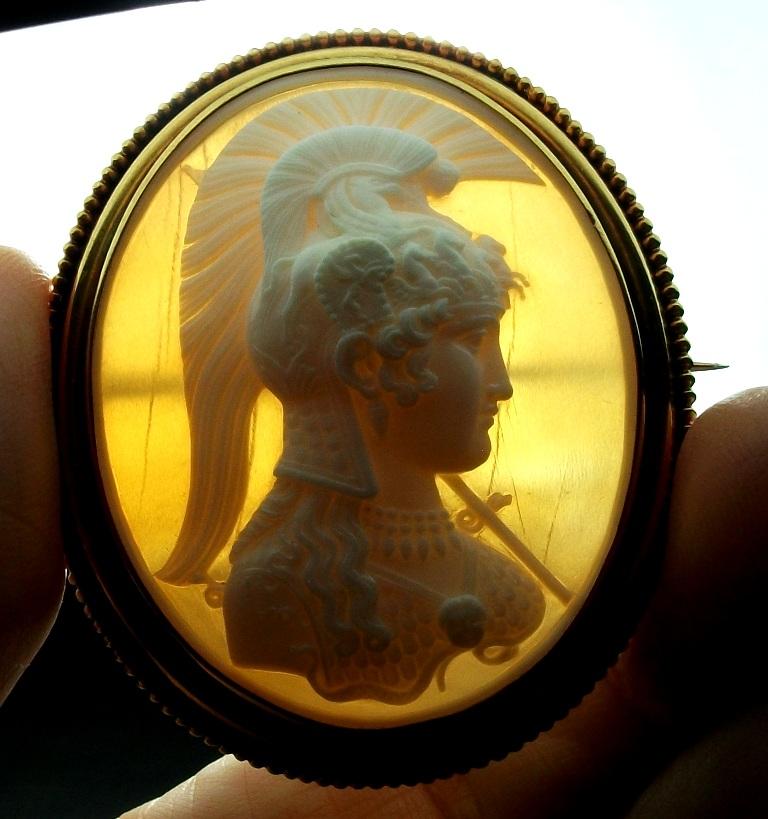 Antique Victorian Athena Parthenos Shell Cameo Brooch For Sale at 1stDibs