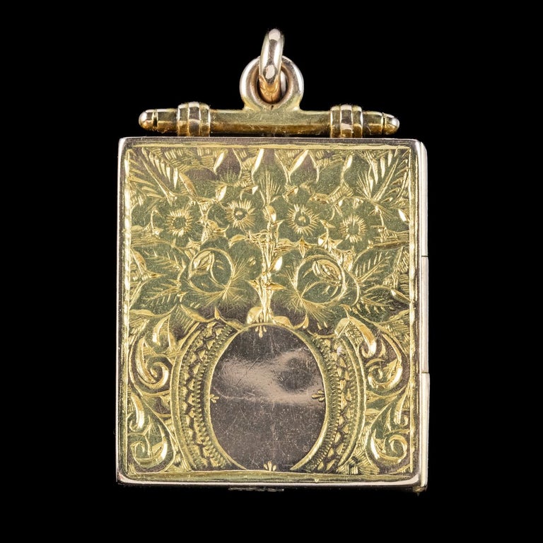 Antique Victorian Book Locket 15ct Gold For Sale at 1stDibs