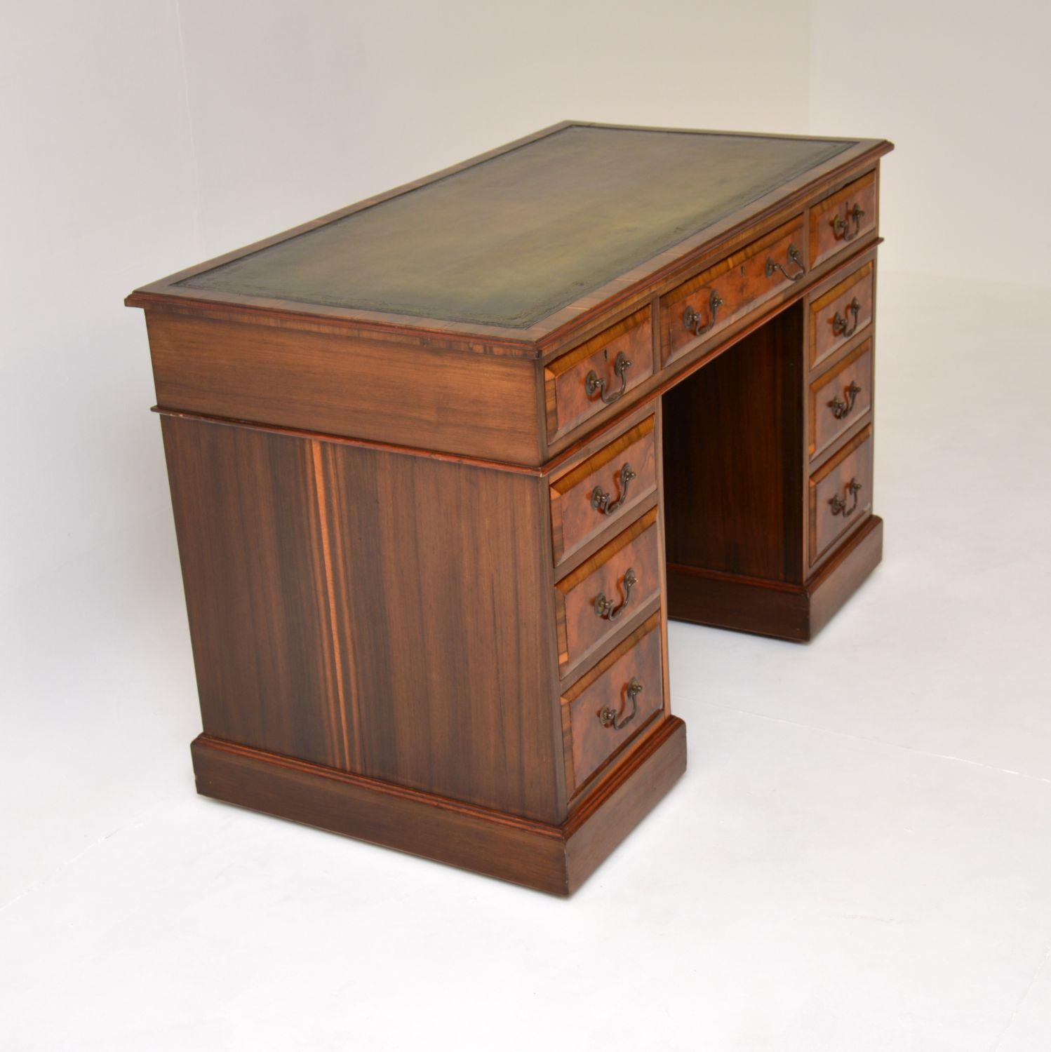 Antique Victorian Burr Walnut Pedestal Desk For Sale at 1stDibs