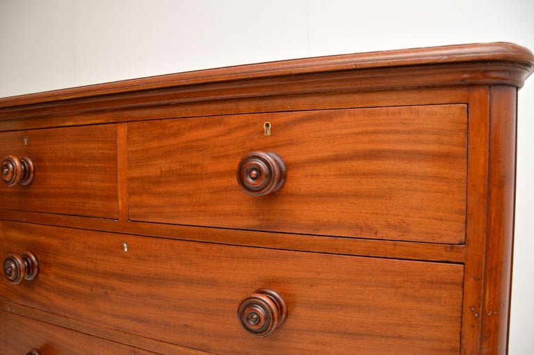 Antique Victorian Chest of Drawers For Sale at 1stDibs