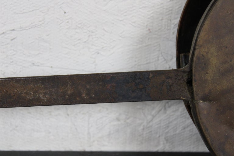 Antique Victorian Copper and Cast Iron Bed Warming Pan For Sale at 1stDibs