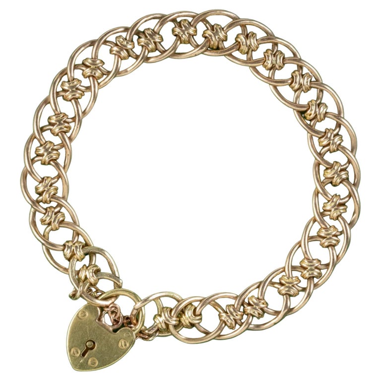 Antique Victorian Curb Bracelet in 15 Carat Gold Heart Padlock For Sale ...