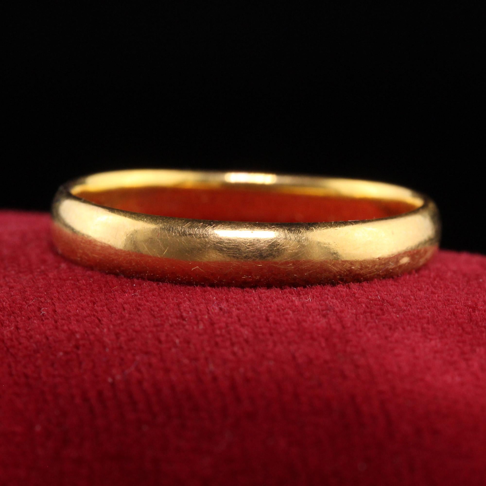 Antique Victorian English 22K Yellow Gold Classic Wedding Band For Sale ...