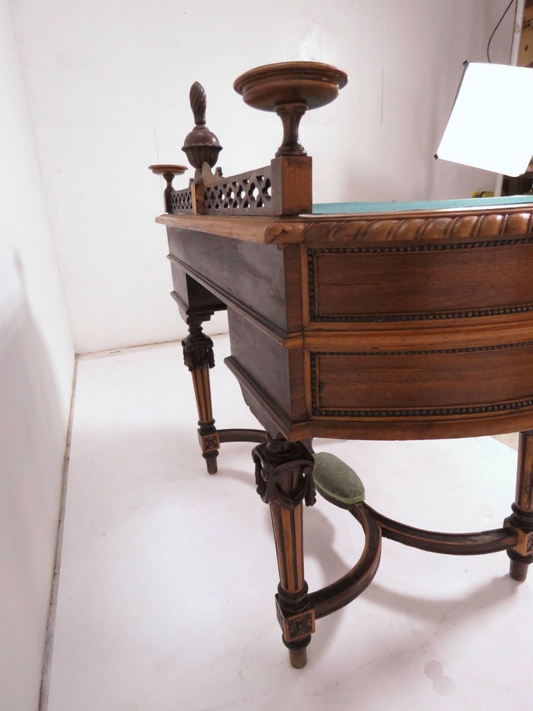 Antique Victorian Era Ladies Writing Desk, circa 1860s at 1stDibs