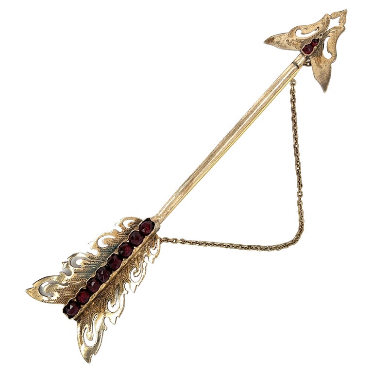 Antique Victorian Garnet Gold Arrow Jabot Brooch Pin For Sale at 1stDibs