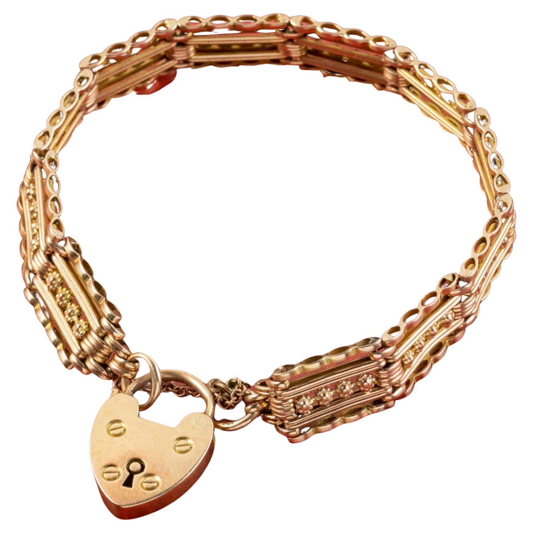 Antique Victorian Gate Bracelet in 9 Carat Gold with Heart Padlock ...