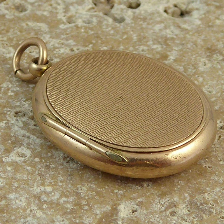 Antique Victorian Gold Picture Locket with Four Picture Frames at 1stDibs