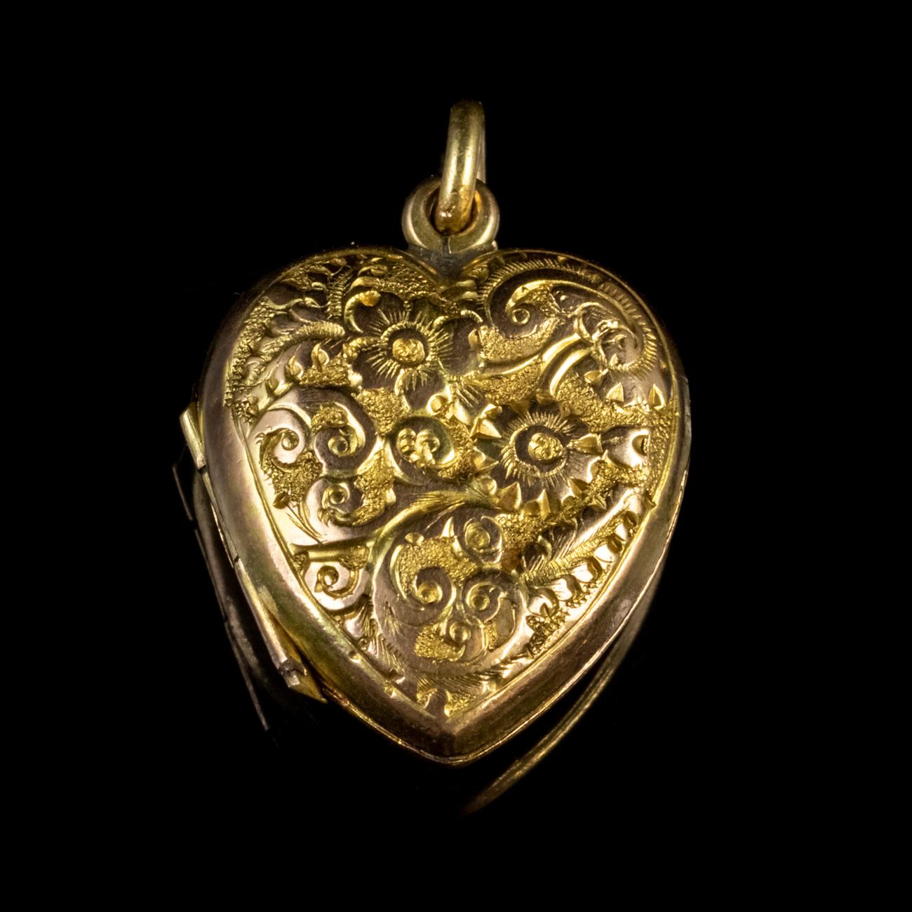 Antique Victorian Heart Locket 9 Carat Gold Dated 1900 at 1stDibs