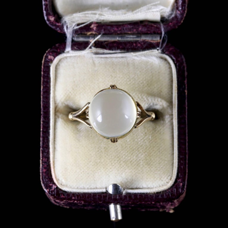 Antique Victorian Large Moonstone Ring 18 Carat, circa 1900 at 1stDibs