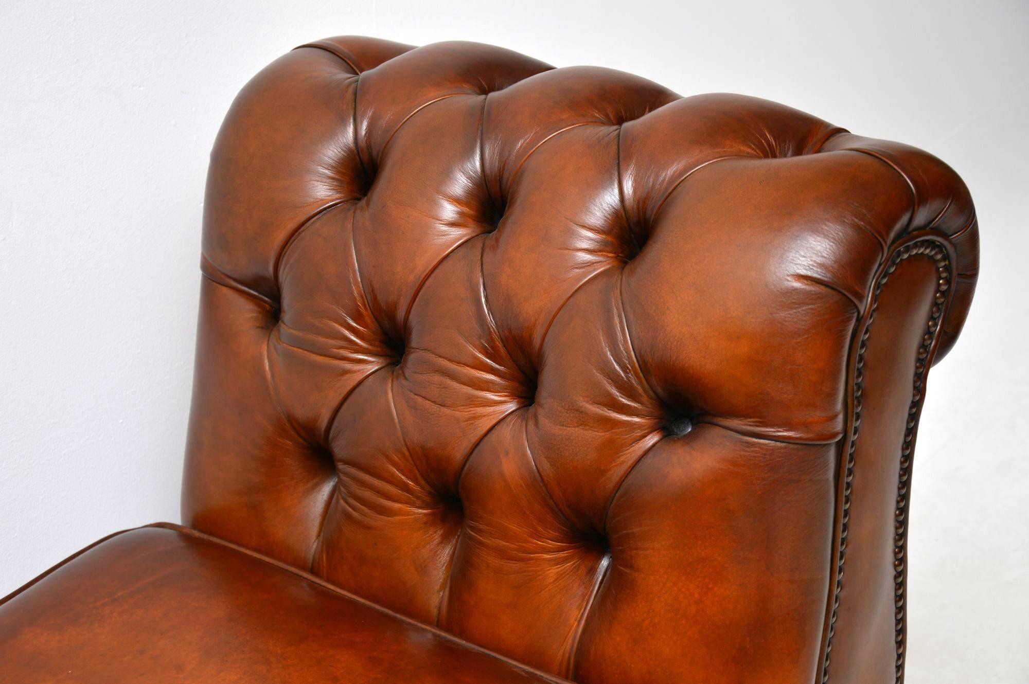 Antique Victorian Leather Chaise Lounge Ottoman at 1stDibs | antique ...