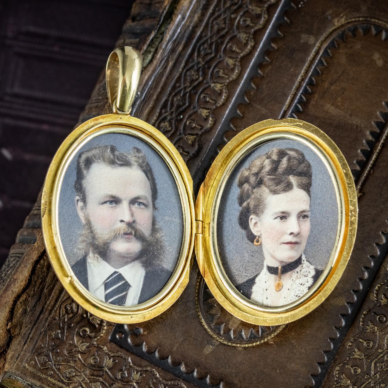 Antique Victorian Locket 18ct Solid Gold With Coloured Photographs For ...