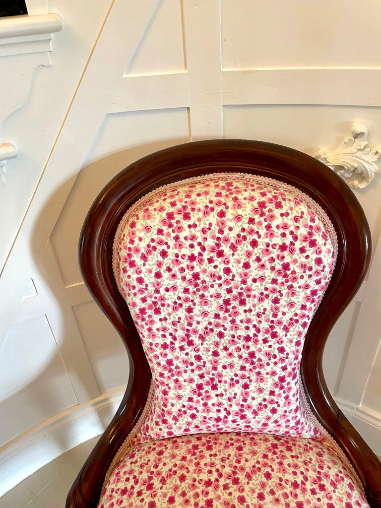 Antique Victorian Mahogany Ladies Chair For Sale at 1stDibs