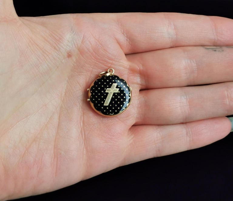 Antique Victorian Mourning Locket, 9k Gold, Black Enamel, Cross Design ...