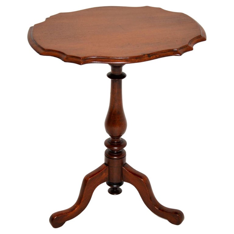 Antique Victorian Occasional Table at 1stDibs | victorian side table ...