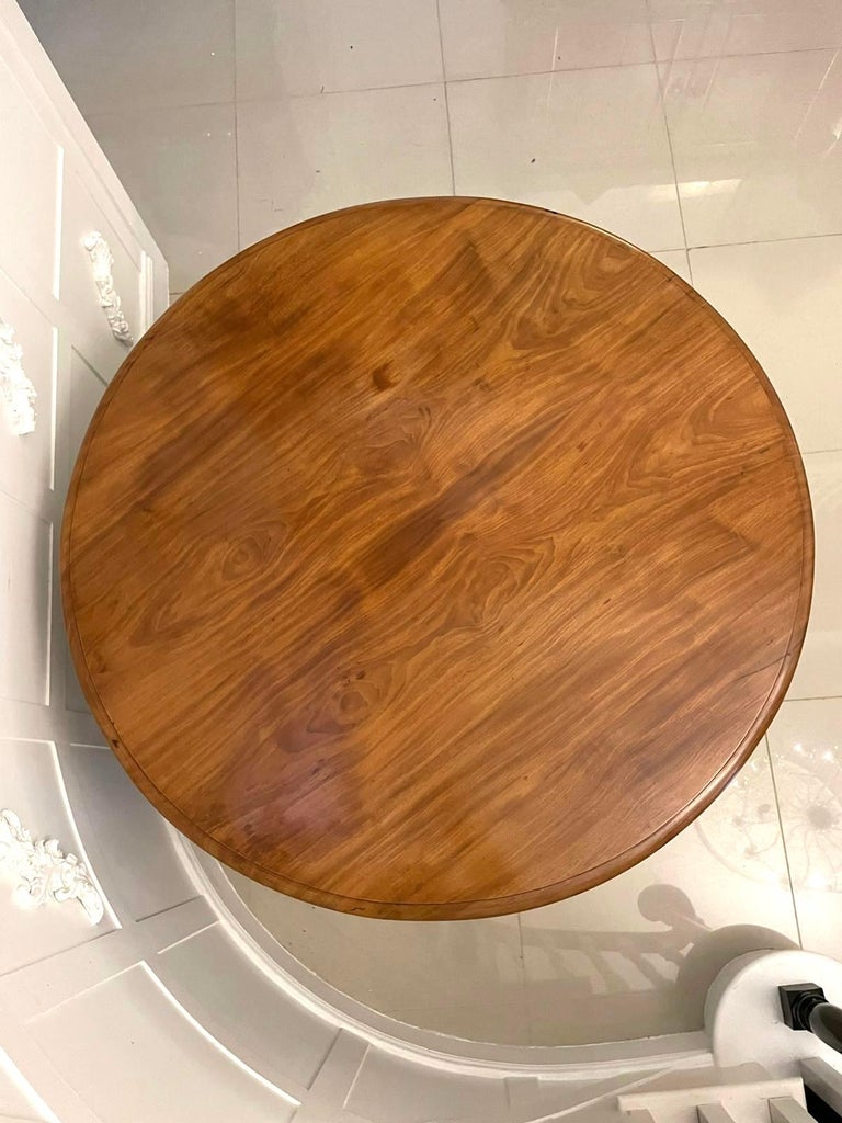 Antique Victorian Quality Figured Mahogany Circular Centre/Dining Table ...